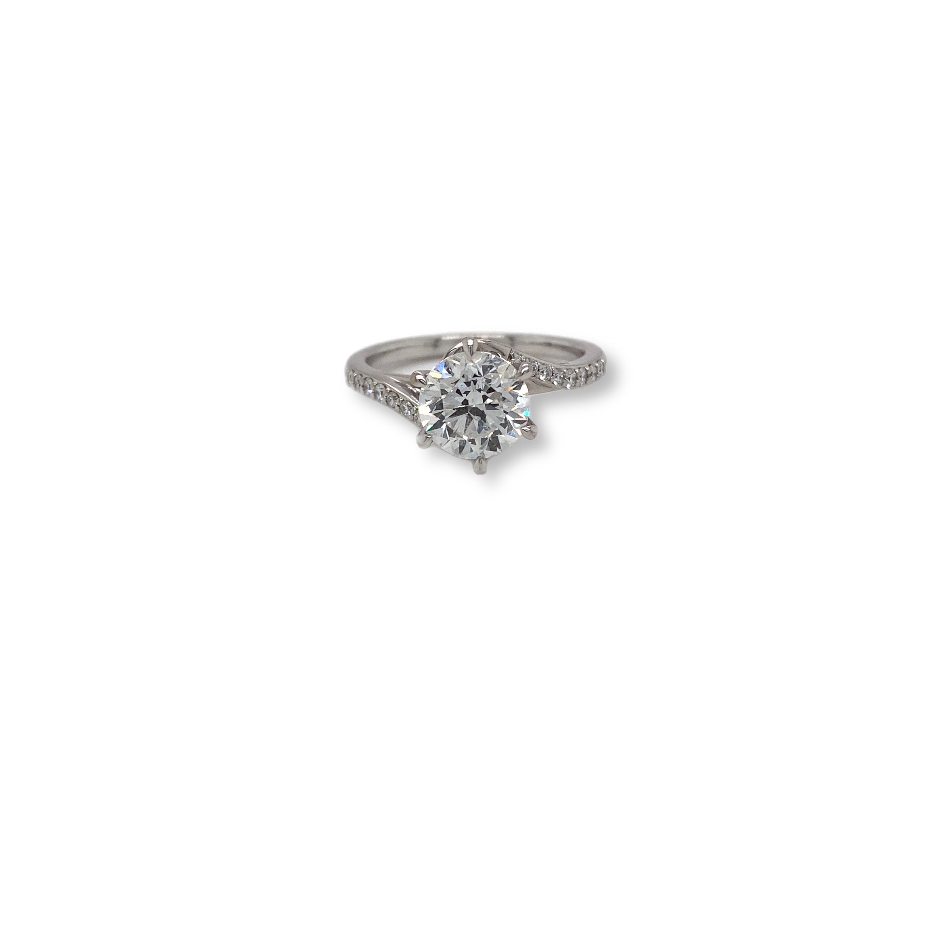 White Gold Diamond Solitaire with Sweeping Shoulders – Leskes Jewellers